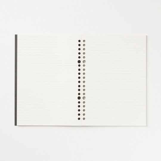 Wkład do segregatora / notatnik w linie A5 czarny | MUJI